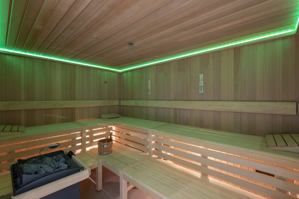 Sauna & Fitness • HOLIDAY INN MUNICH - CITY CENTRE